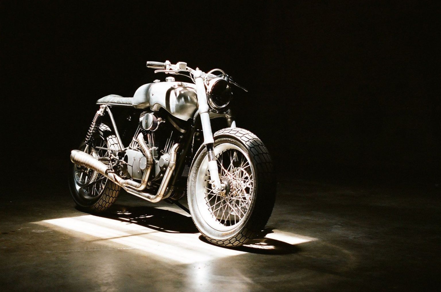 Harley-Davidson ‘The Hardley’ by Revival Cycles - The Bullitt